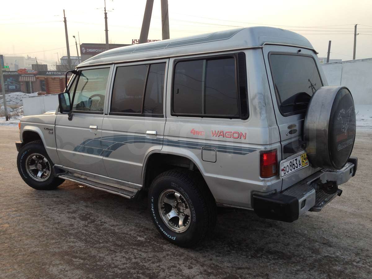 Hyundai Galloper 3.0 V6 (141 Hp)